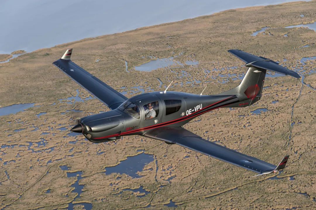 万丰钻石DA50飞机获颁生产许可证（PC）